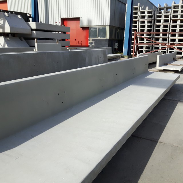 Prefab tribune Wagener stadion Amstelveen » Kiwitz Beton